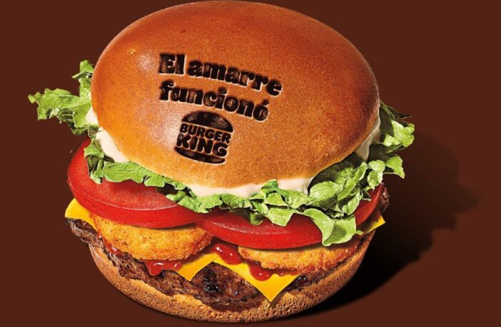 México: Burger King demuestra que el amor también viene en forma de ...