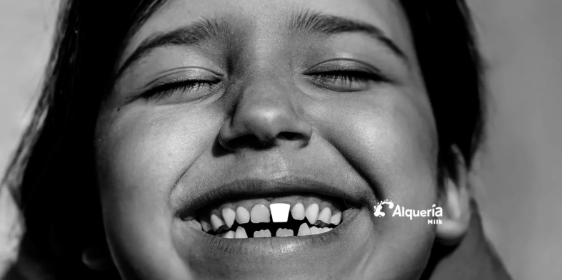 La campaña de Grey Colombia y Alquería que hace foco en la nutrición ...